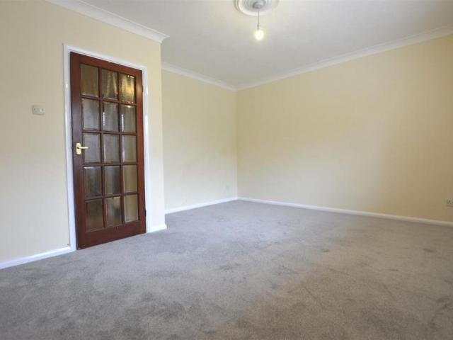 2 bedroom maisonette to rent