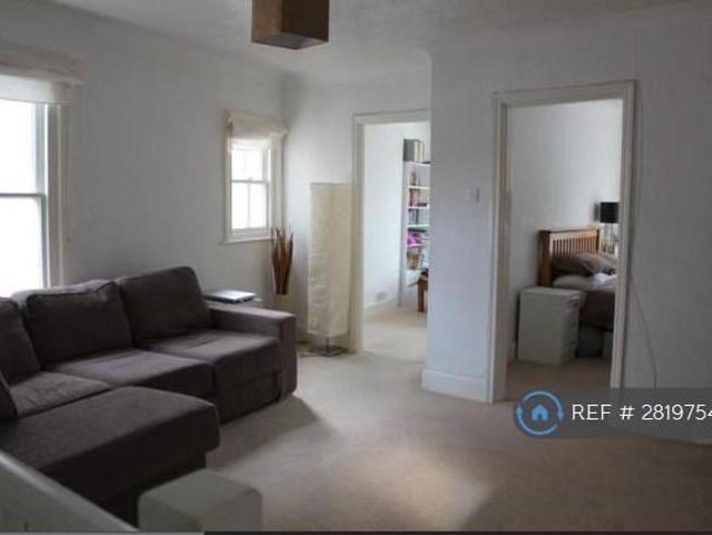 2 bedroom maisonette to rent