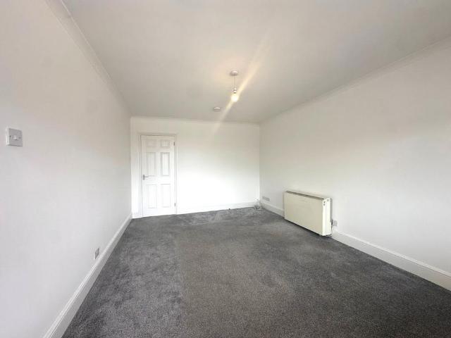 2 bedroom maisonette to rent