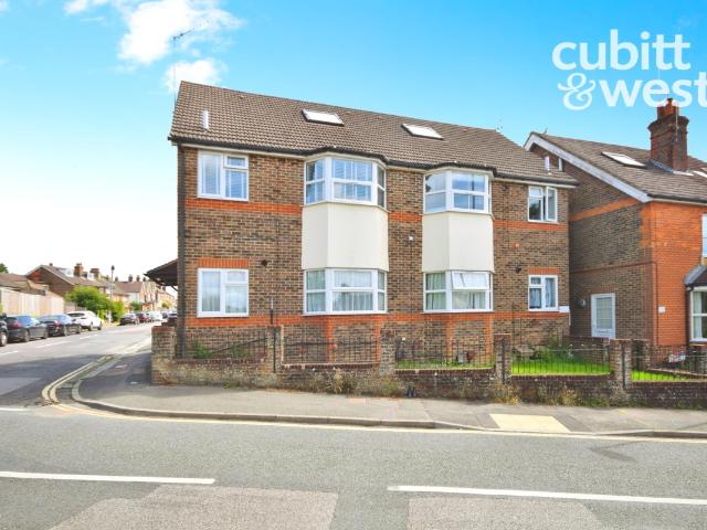 2 bedroom maisonette to rent