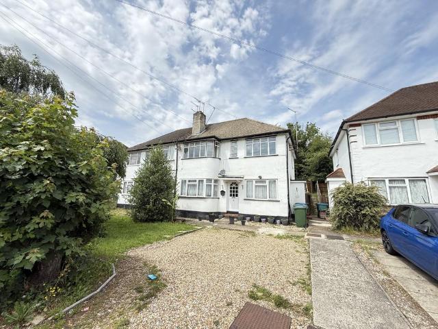 2 bedroom maisonette to rent