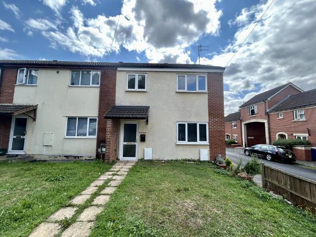 2 bedroom maisonette to rent