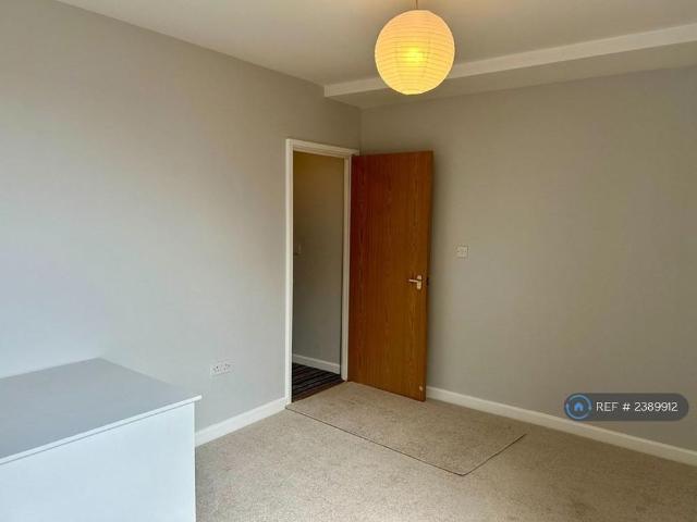 2 bedroom maisonette to rent