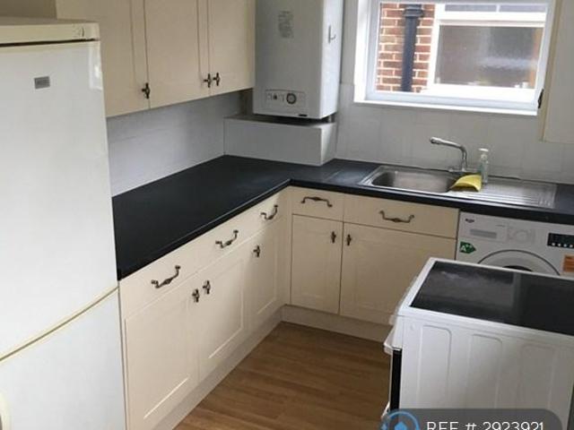 2 bedroom maisonette to rent