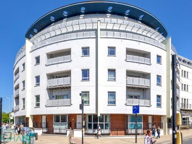 2 bedroom maisonette to rent