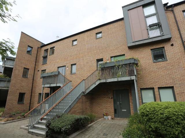 2 bedroom maisonette to rent