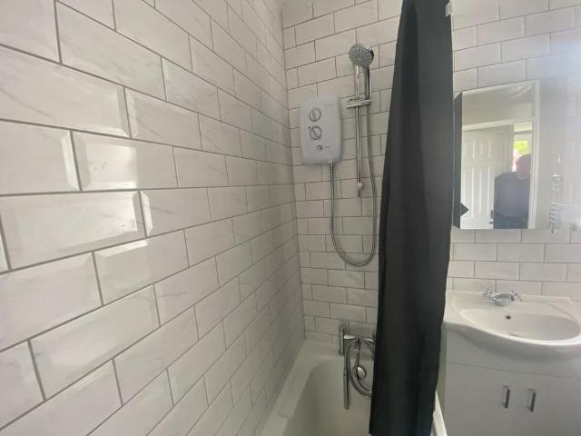 2 bedroom maisonette to rent