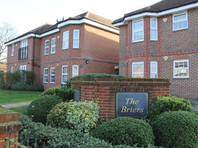 2 bedroom Maisonette for let