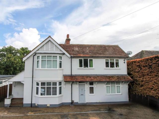 2 bedroom maisonette for sale