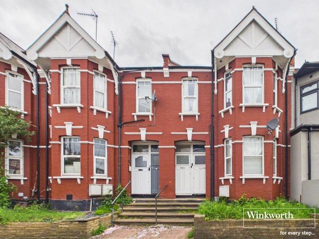 2 bedroom maisonette for sale