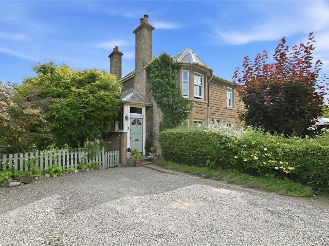 2 bedroom maisonette for sale