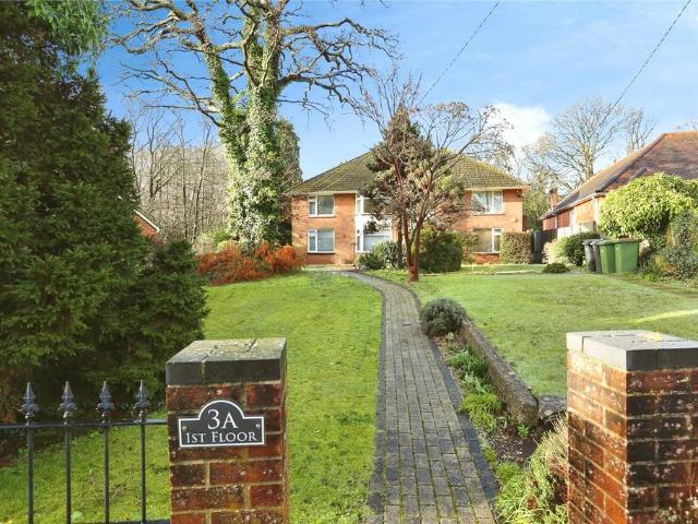 2 bedroom maisonette for sale