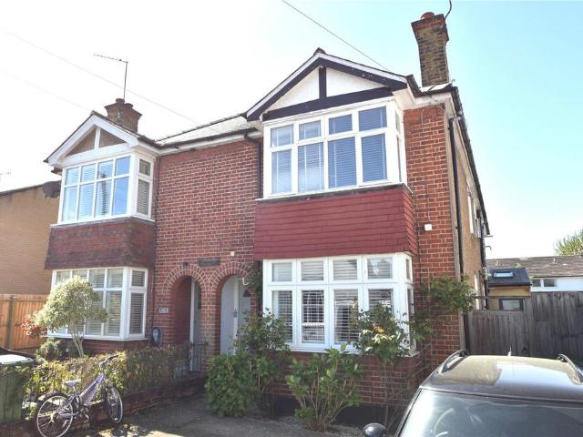 2 bedroom maisonette for sale