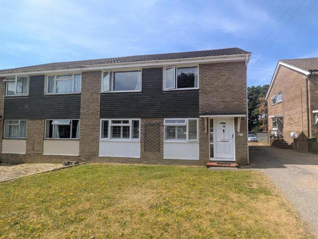 2 bedroom maisonette for sale