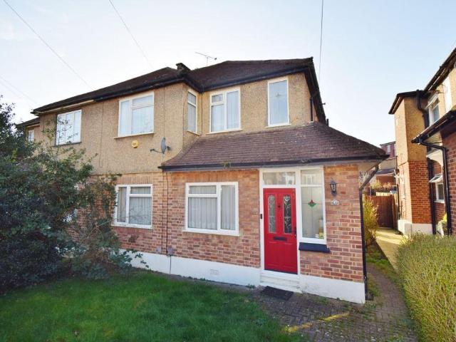 2 bedroom maisonette for sale