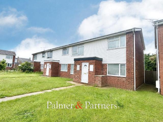 2 bedroom maisonette for sale