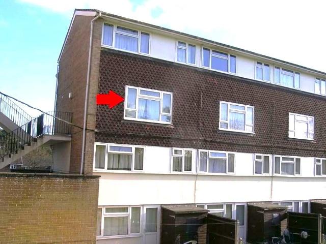 2 bedroom maisonette for sale