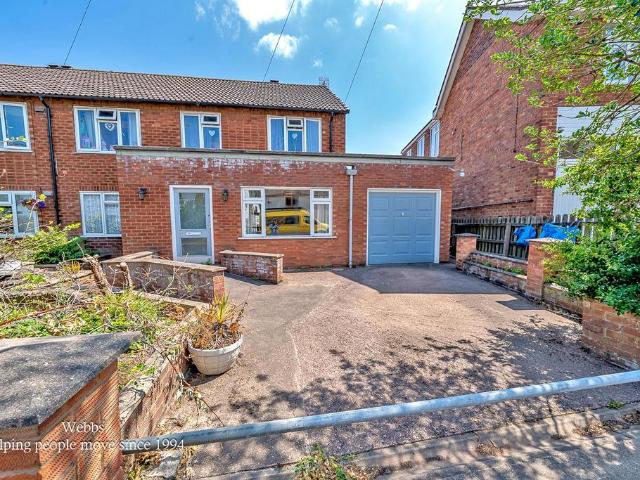 2 bedroom maisonette for sale