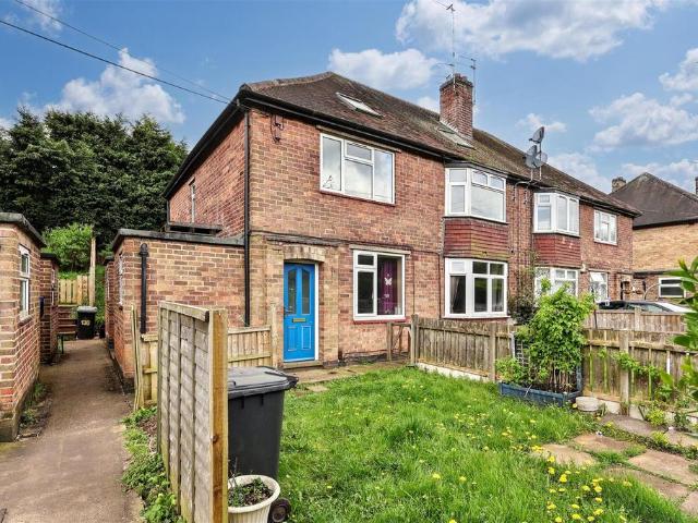 2 bedroom maisonette for sale