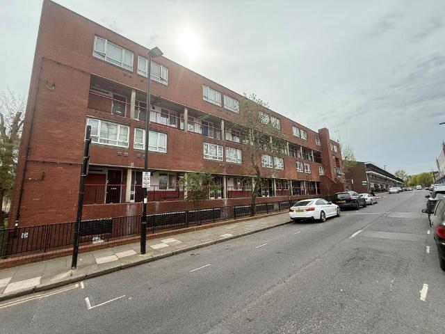 2 bedroom maisonette for sale