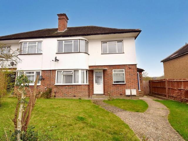 2 bedroom maisonette for sale