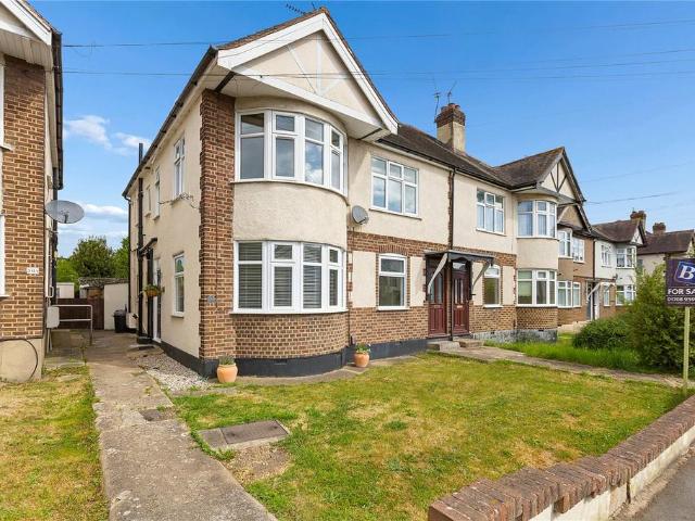 2 bedroom maisonette for sale