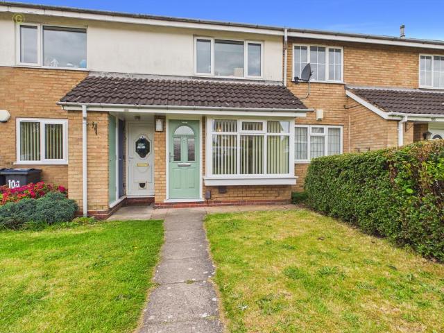 2 bedroom maisonette for sale
