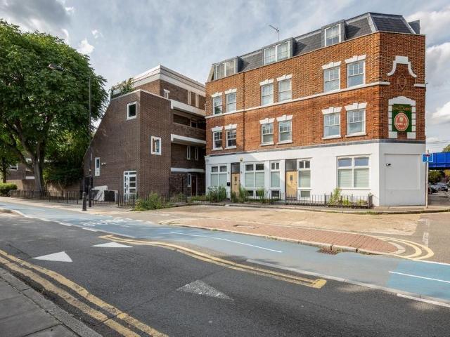 2 bedroom maisonette for sale