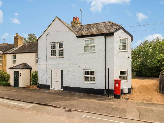 2 bedroom maisonette for sale