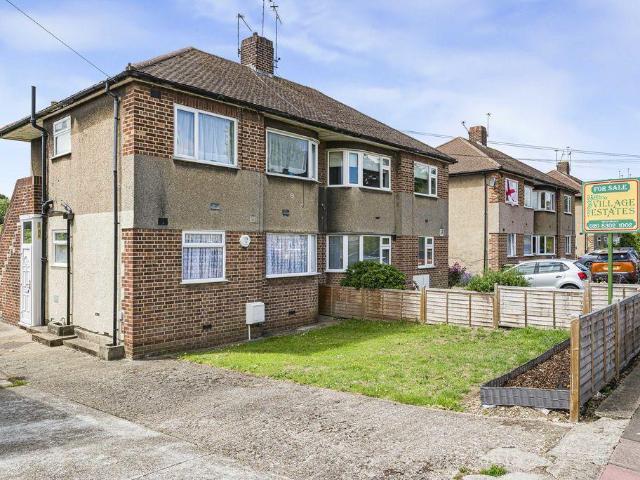 2 bedroom maisonette for sale