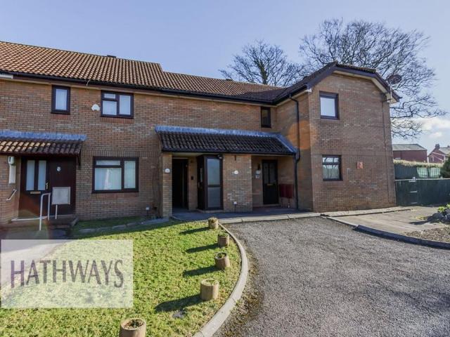 2 bedroom maisonette for sale