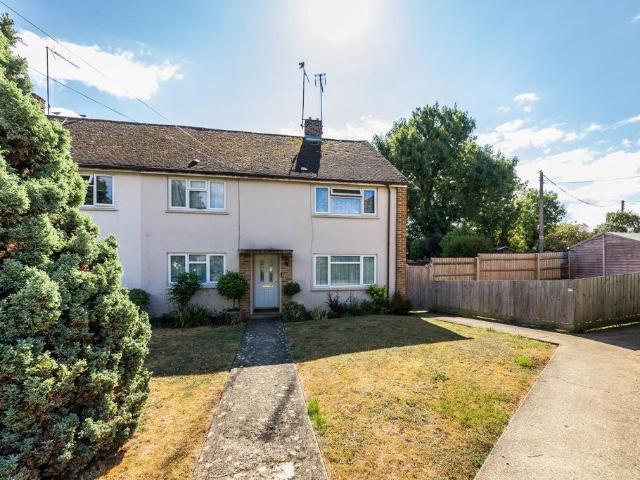 2 bedroom maisonette for sale