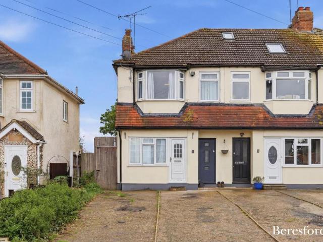 2 bedroom maisonette for sale