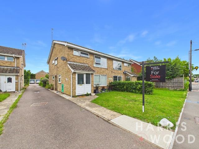 2 bedroom maisonette for sale