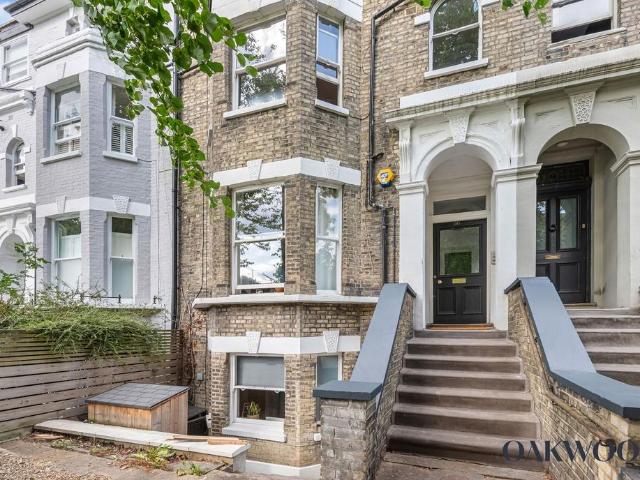 2 bedroom maisonette for sale