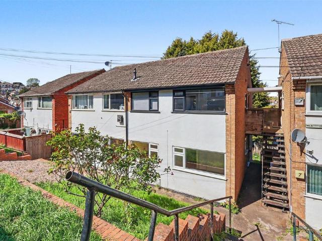 2 bedroom maisonette for sale