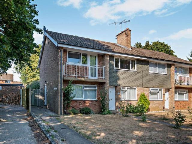 2 bedroom maisonette for sale