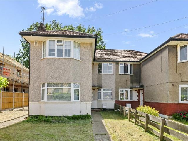 2 bedroom maisonette for sale