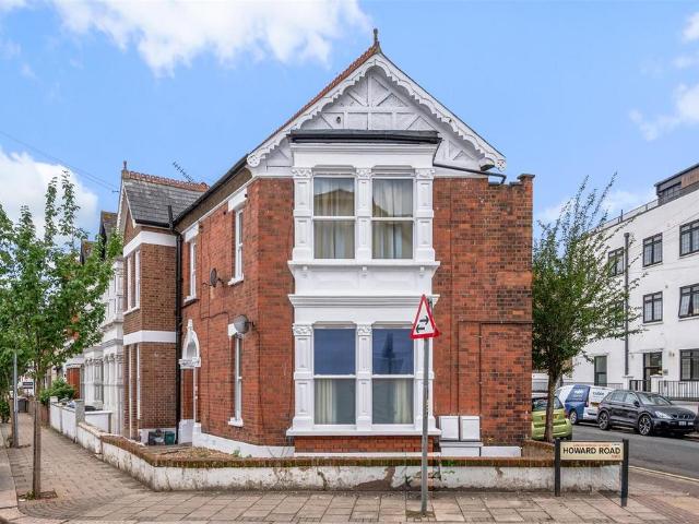2 bedroom maisonette for sale