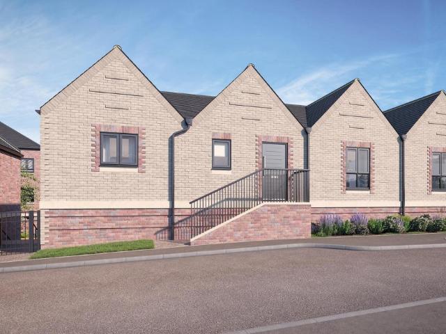2 bedroom maisonette for sale