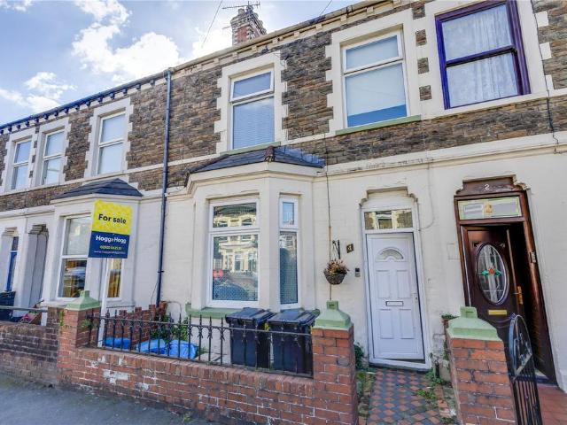 2 bedroom maisonette for sale