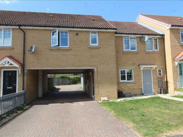 2 bedroom maisonette for sale