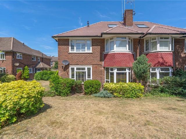 2 bedroom maisonette for sale