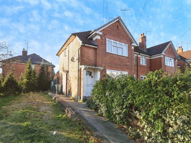 2 bedroom maisonette for sale