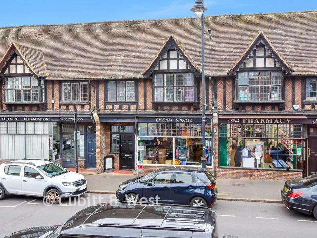 2 bedroom maisonette for sale