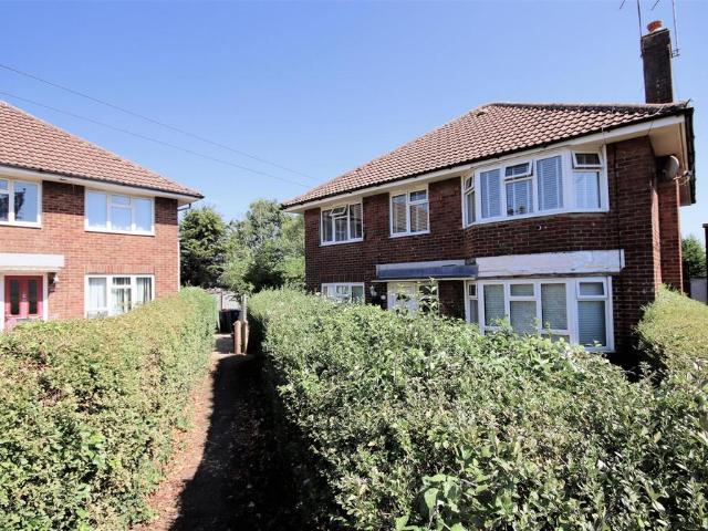 2 bedroom maisonette for sale