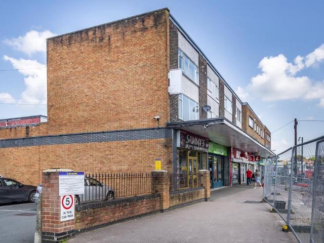 2 bedroom maisonette for sale