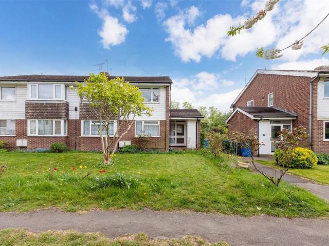 2 bedroom maisonette for sale
