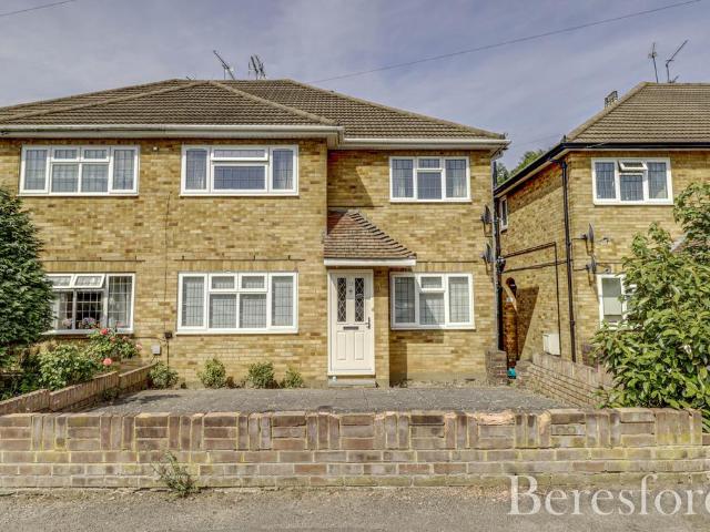 2 bedroom maisonette for sale