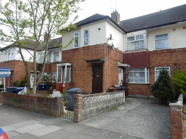 2 bedroom maisonette for sale